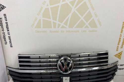 Решетка радиатора Volkswagen Multivan T6 2019 2020