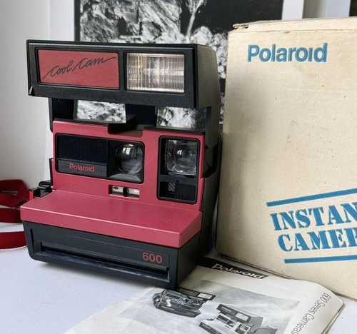 Polaroid 600 Cool Cam Red моментельный фотоаппарат