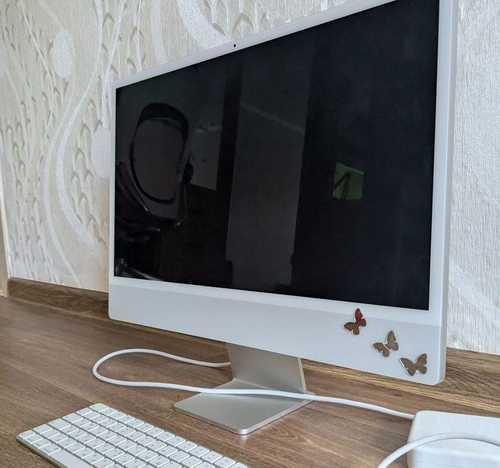 Apple iMac 24-inch, M1, 2021