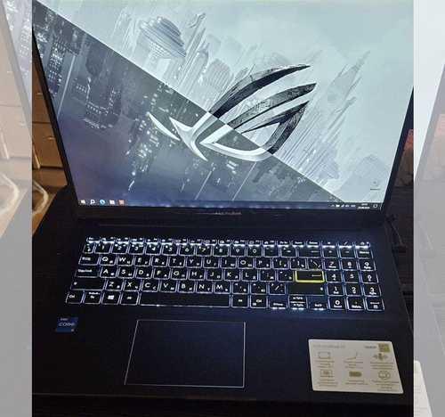 Отличный ноутбук Asus с подсветкой клавиш