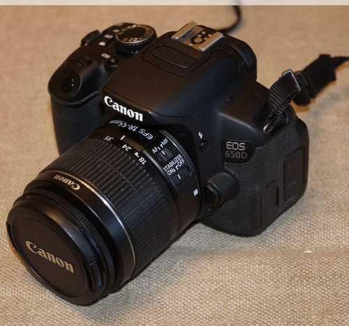 Canon EOS 650d 18-55 3400 кадров  сумка