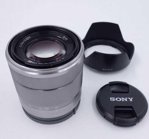 Sony E 18-55mm f/3.5-5.6 OSS