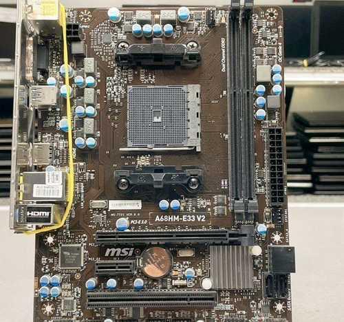 MSI A68HM-E33 V2, Socket FM2 , AMD A68H, mATX