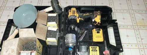 Dewalt dcd 701 D2