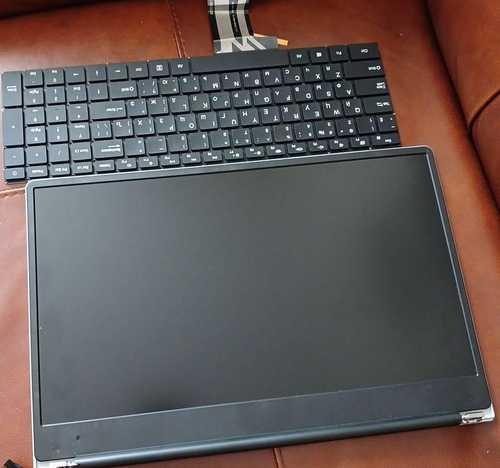 Запчасти от Azerty RB-1552, 15.6", N100, 16 RAM