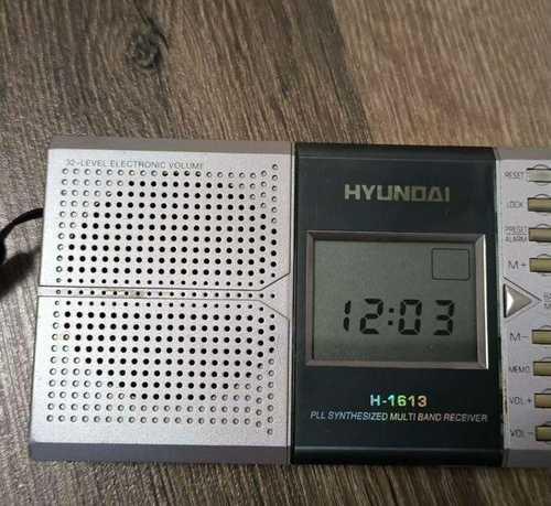 Радиоприемник Hyundai H-1613