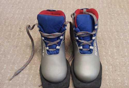 Лыжные ботинки детские 30, NN75