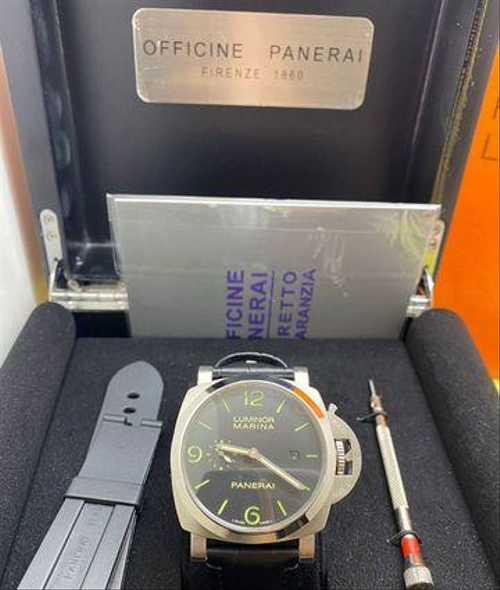 Часы Panerai Luminor Marina