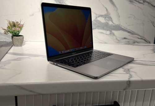 Macbook Pro 13 2017 Retina 256 Touch Bar отличный