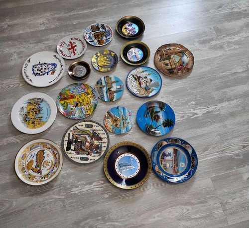 Сувенирные тарелки разных стран