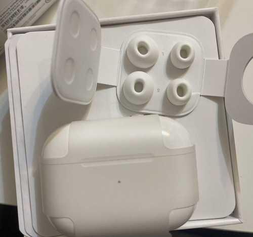 Apple airpods pro