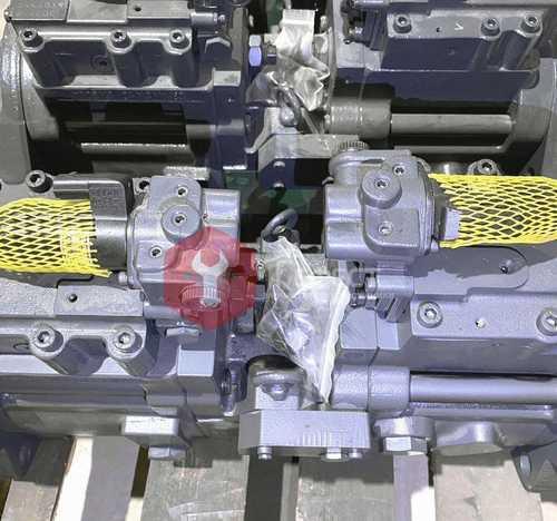 Основной насос Volvo 14571504