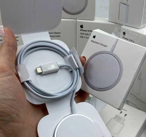 Беспроводная зарядка MagSafe Charger