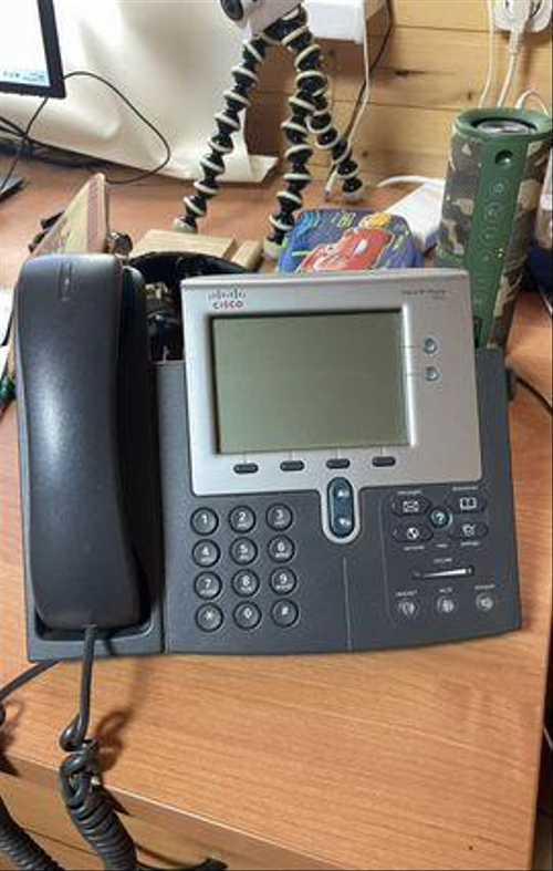 Телефон Cisco 7942