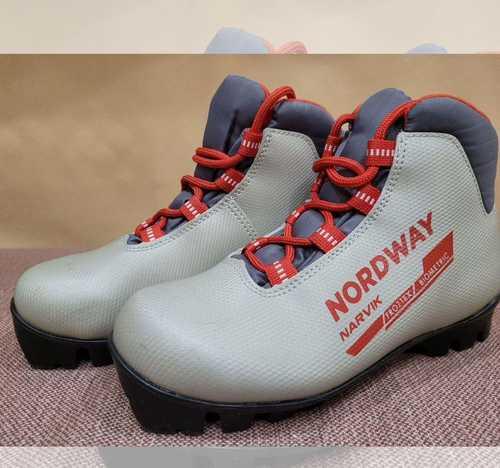 Лыжные ботинки nordway 33