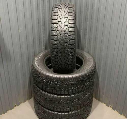 Nokian Tyres Hakkapeliitta 7 SUV 225/65 R17 106T