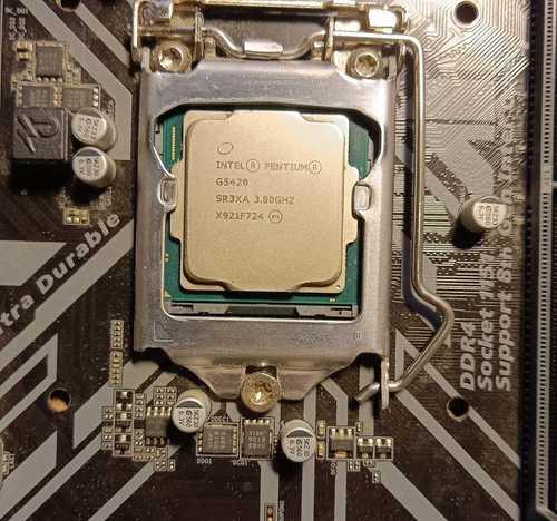 Процессор Pentium g5420 lga1151v2