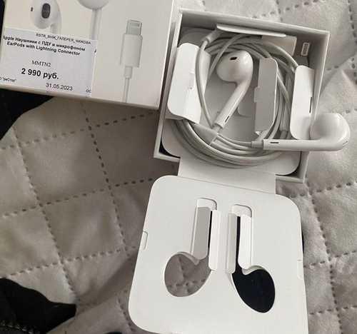 Наушники apple earpods