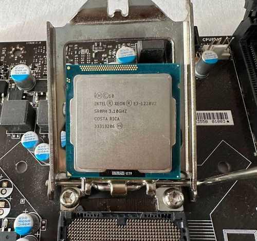 Процессор Intel Xeon E3 1220V2