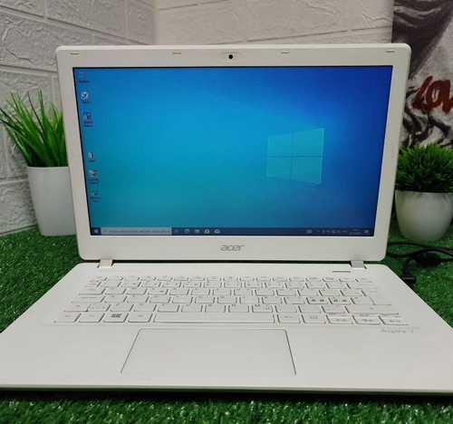 Ноутбук Acer Aspire v3 371 i3/4gb/HDD 500gb/HD 13"