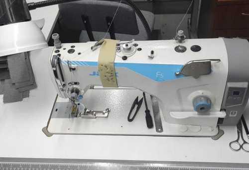 Швейная машина Jack JK-F5 (комплект)