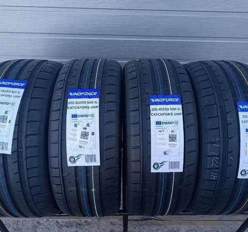 Windforce Catchfors UHP 225/40 R19 и 255/35 R19