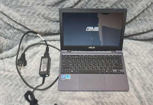 Asus E203M Celero N4000, озу 4 Гб, SSD 64 Гб, 11.6