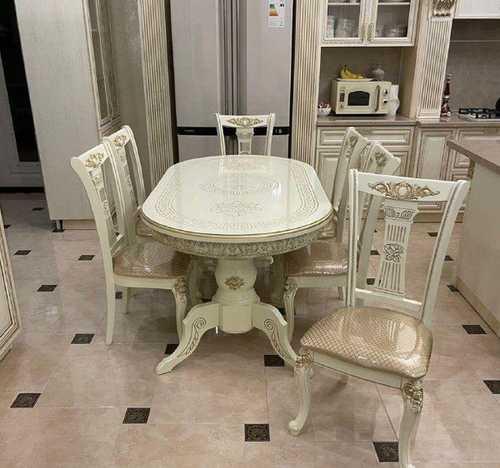Стол и Стулья