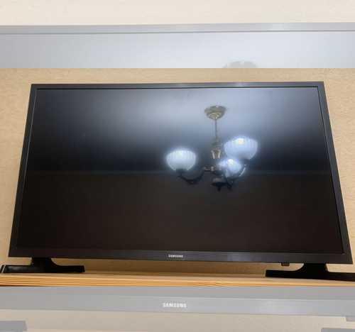 Samsung 32” Full HD N5300 5 Series