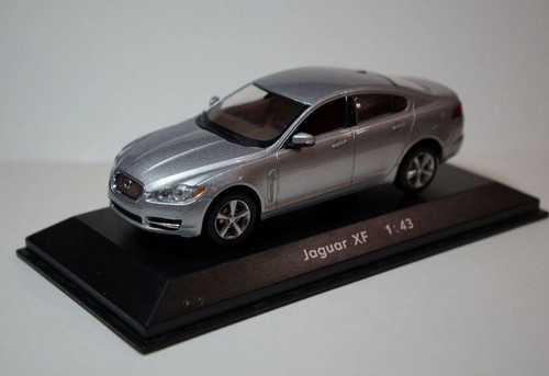 Модель автомобиля Jaguar Xf 1:43 Welly