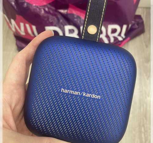 Колонка harman kardon neo