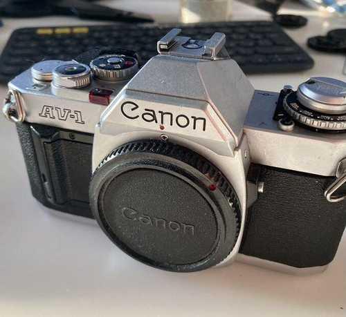 Плёночный фотоаппарат canon av-1