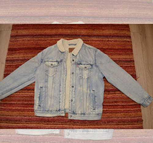 Куртка Levi'S шерпа 48 (L ). Пошив Болгария. Утепл