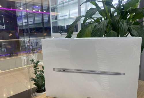 Apple Macbook Air 13 M1 8/256гб Silver