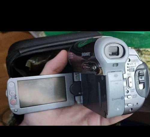 Видеокамера Sony DCR-HC90E