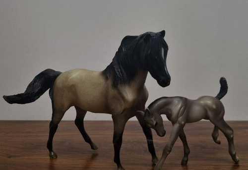Лошади breyer