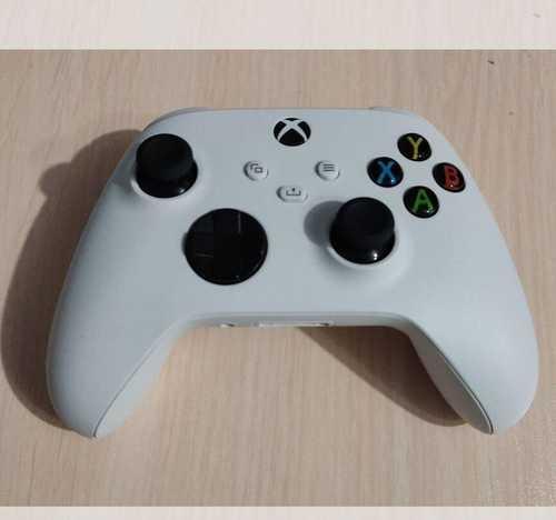 Геймпад Microsoft Xbox Wireless Controller белый