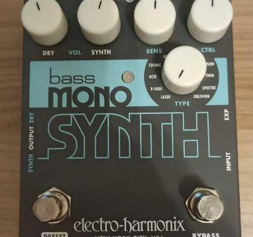 Electro harmonix (EHX) Bass mono synth