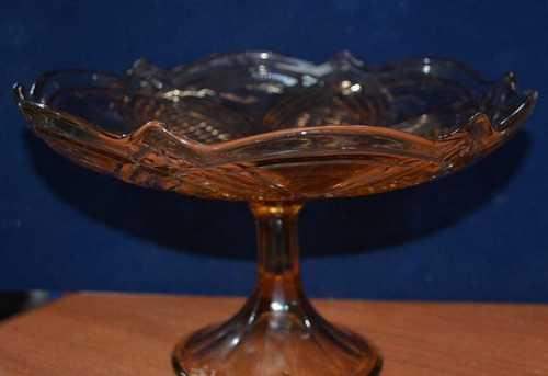 Стеклянная ваза- фруктовница (карамельное стекло