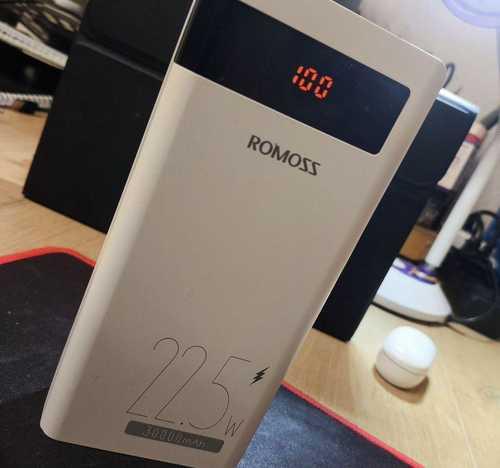 Powerbank romoss 30000