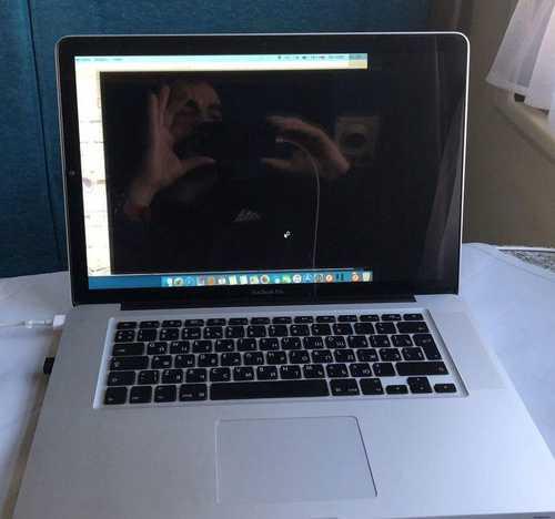 Apple macbook pro 15