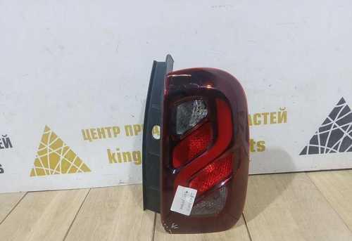 Фонарь правый бу Renault Duster рестайлинг OEM 265