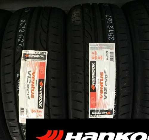 Hankook Ventus V12 Evo2 K120 305/30 R19 102Y