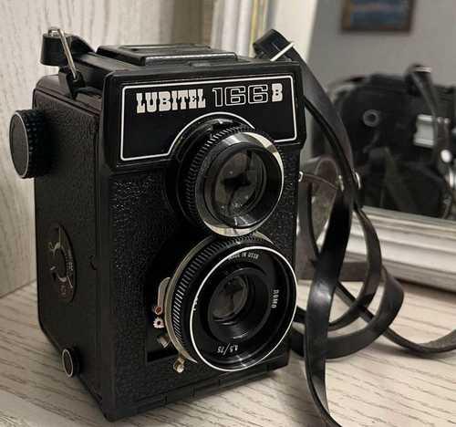 Lubitel 166B Ломо пленочный фотоаппарат