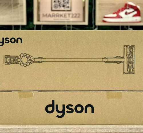 Бспроводной пылесос Dyson V8