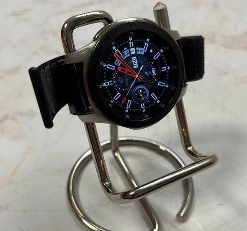 Смарт-часы Samsung Galaxy Watch sm-r800