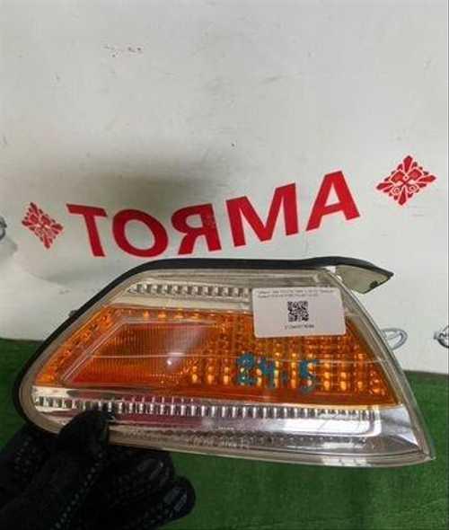 Габарит передний правый Toyota Mark Ii GX100