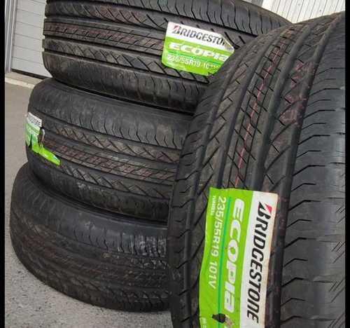 Bridgestone Ecopia EP850 235/55 R19