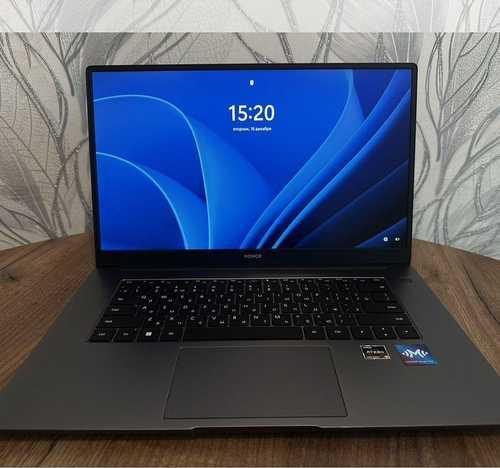 Ноутбук Honor magicbook 15 512 gb