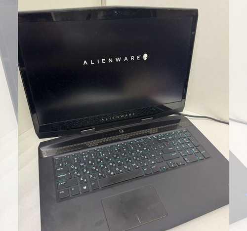 Ноутбук dell Alienware M17